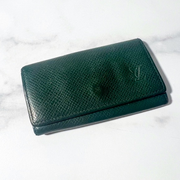Louis Vuitton | Bags | Vintage Louis Vuitton Taiga Dark Green Leather ...